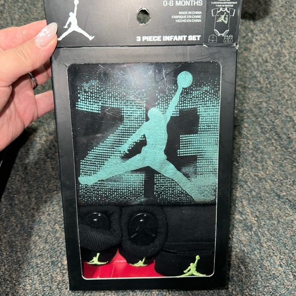 Jordan | One Pieces | Brand New Box Is Excellent Jordan 23 3 Piece ...